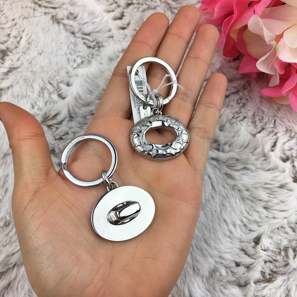 Coach | Accessories | Coach Signature Turnlock Valet Key Ring | Poshmark